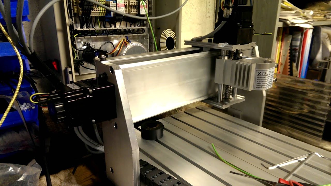 Dynomotion Mach3 KFlop & KStep Roadrunner - YouTube