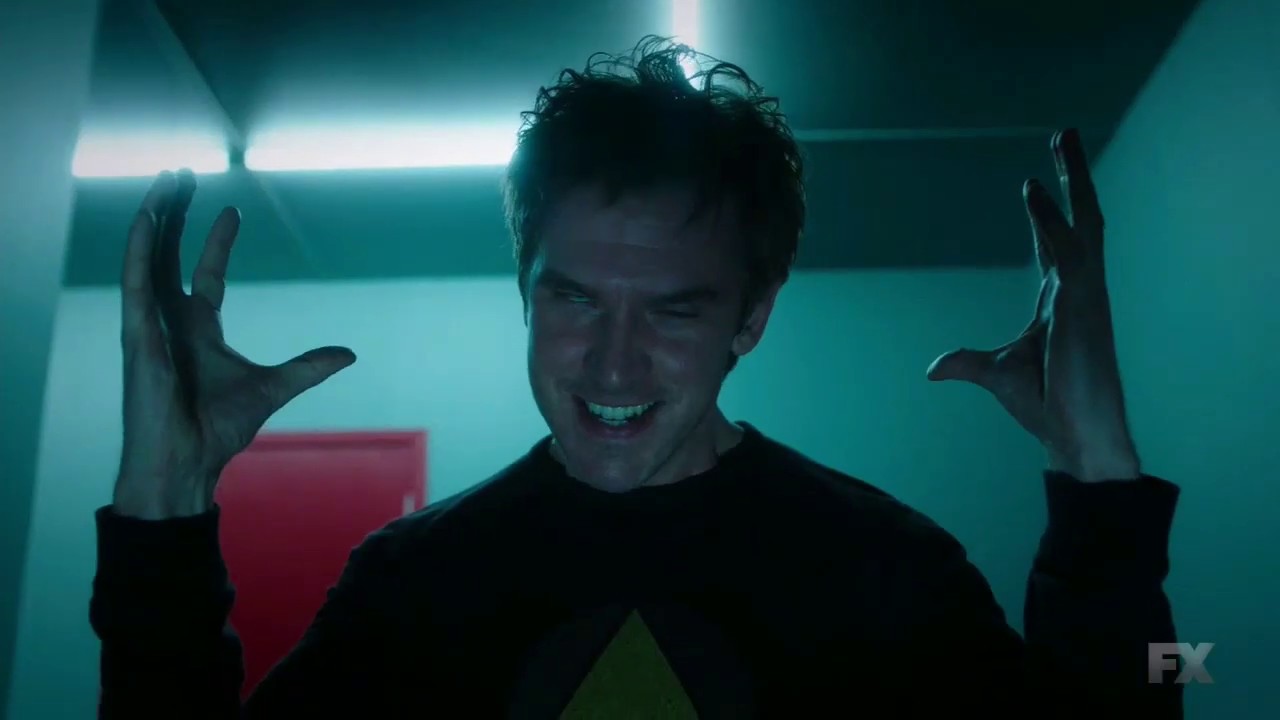 LEGION---DAVID USES HIS POWERS TO SAVE HIS FREINDS FROM THE SHADOW KING ...