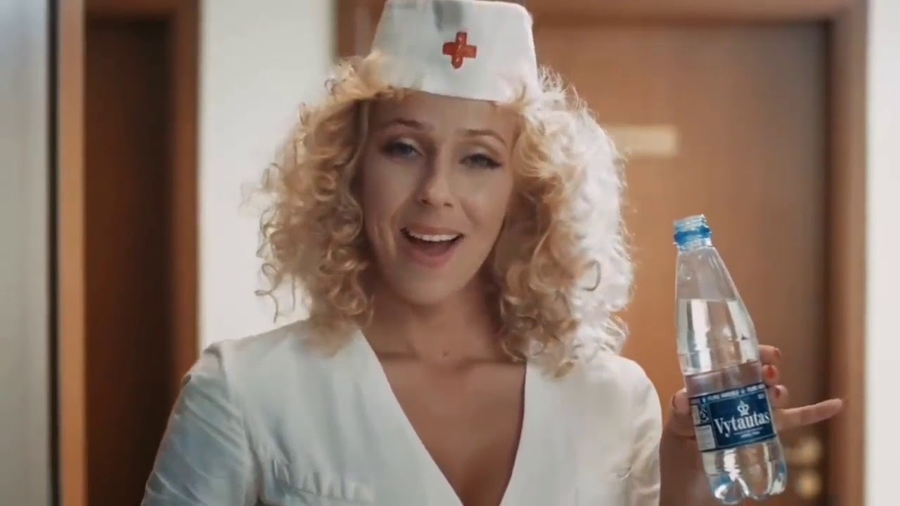 Umor negru in reclame 1 - YouTube