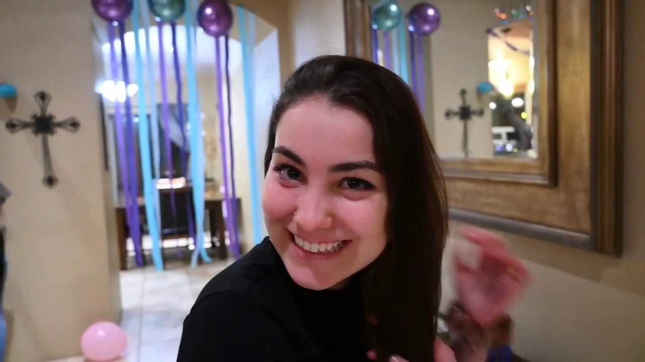 Helens Birthday Party - YouTube