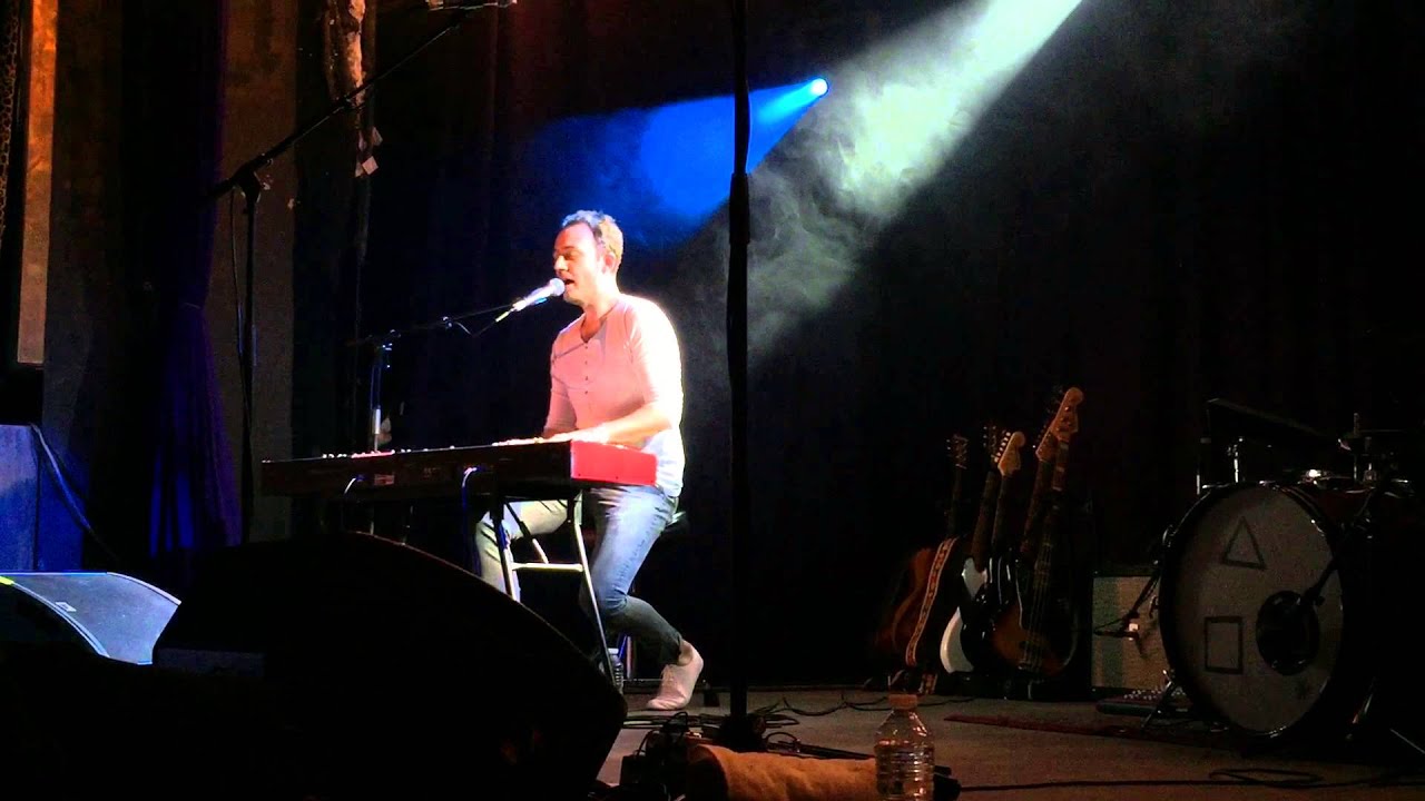 Antoine Chance "Succès Fou" @ Divan du Monde (Paris) - YouTube