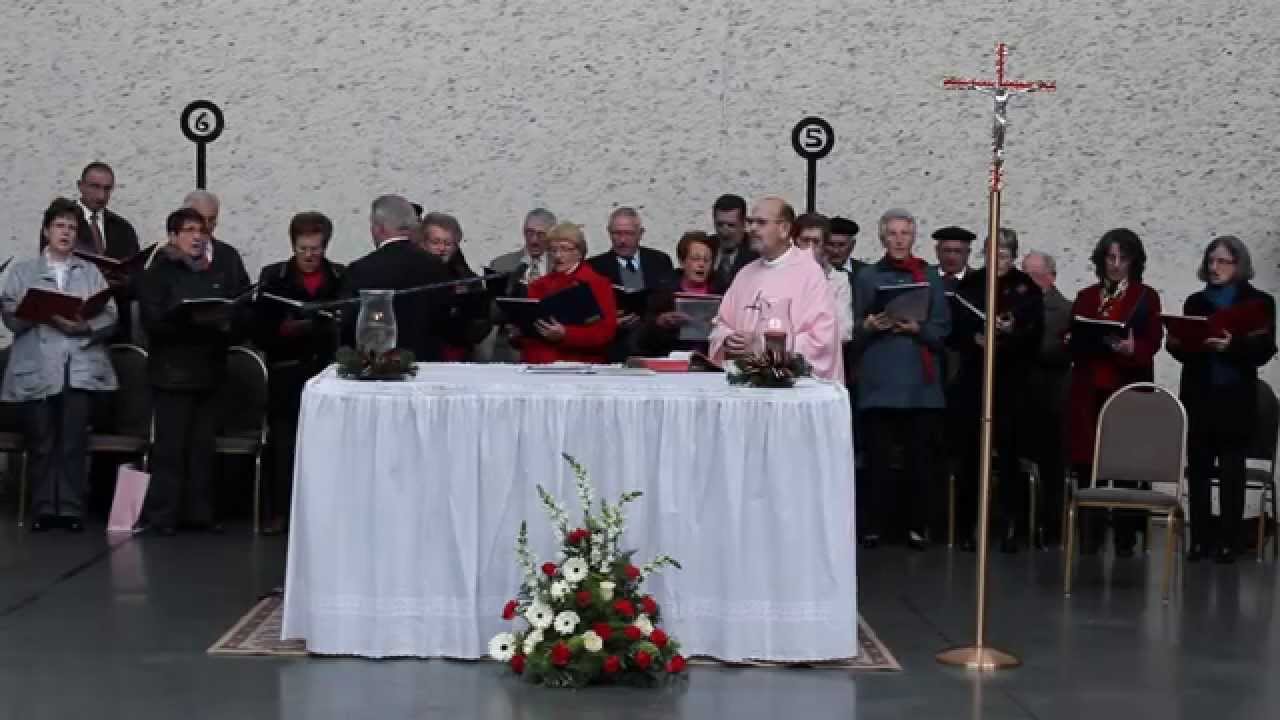 Elgarrekin Basque Choir sings “Gabriel’s Message” - a Basque Christmas ...