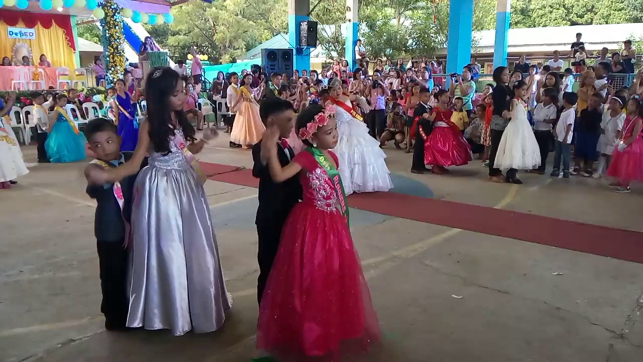 Kiddie King and Queen Royal Dance - YouTube