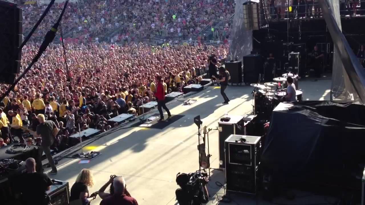 Machinehead Bush Live Rock on the Range - YouTube