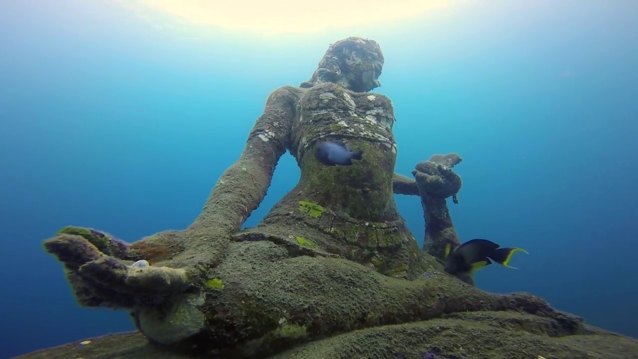 Diving in Jemeluk Bay with Abyss Dive Center Bali - YouTube