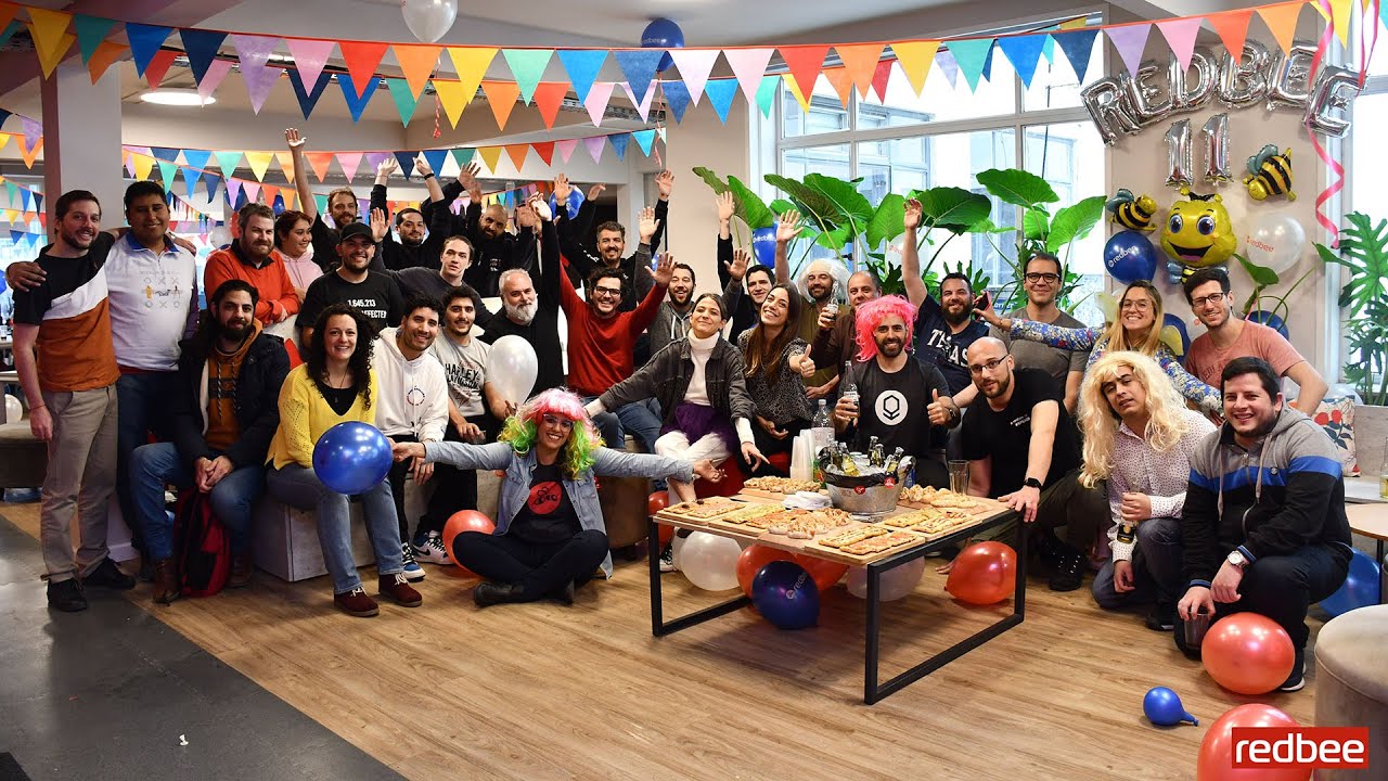 Somos redbee - YouTube