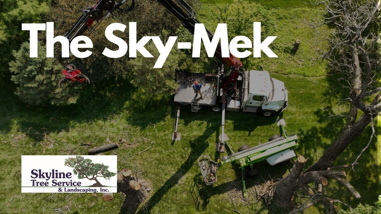 The Sky-Mek BIK Grapple Saw Truck | Skyline Tree Services - YouTube