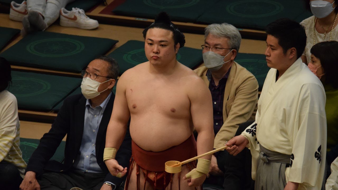 Enho: The lightweight they stopped talking up - YouTube