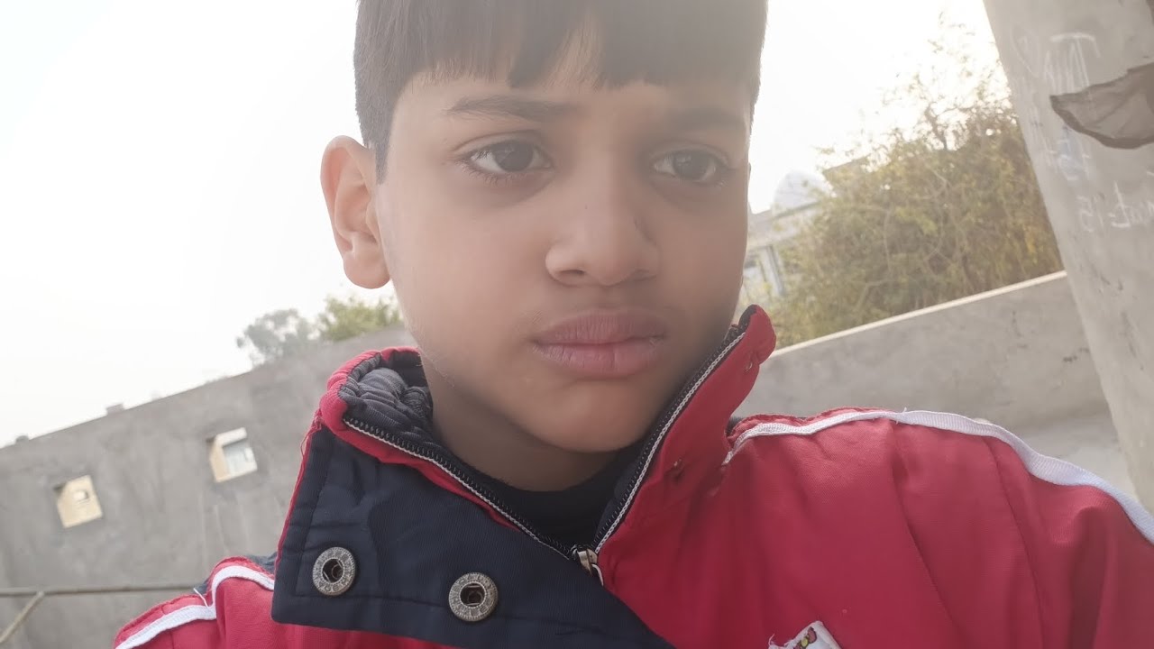 abdulmoeezyt ki live me jouu - YouTube