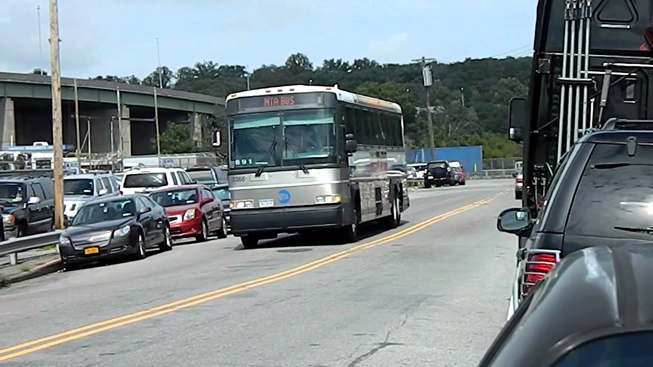 MTA Bus Company 2007 Motor Coach Industries D4500CL Commuter Coach ...