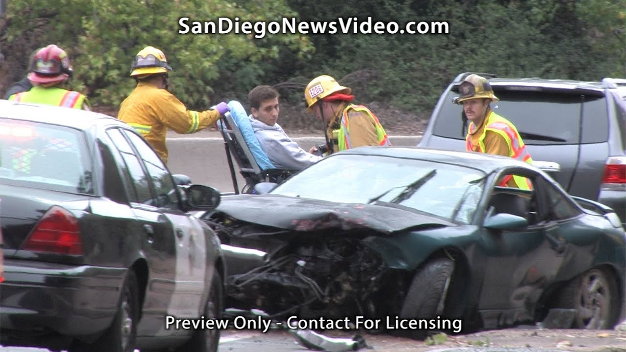 Major Injury Car Vs Tree, El Cajon - YouTube