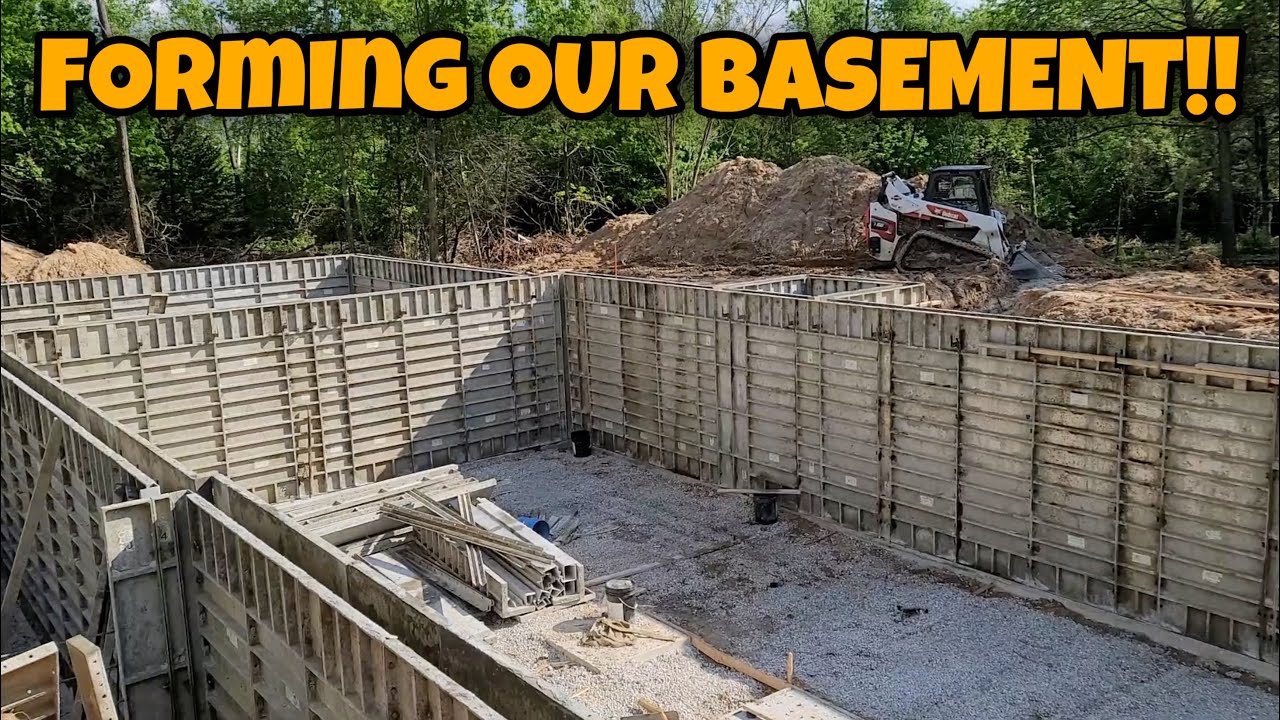 FORMING BASEMENT WALLS ON OUR MODULAR HOME BUILD - YouTube