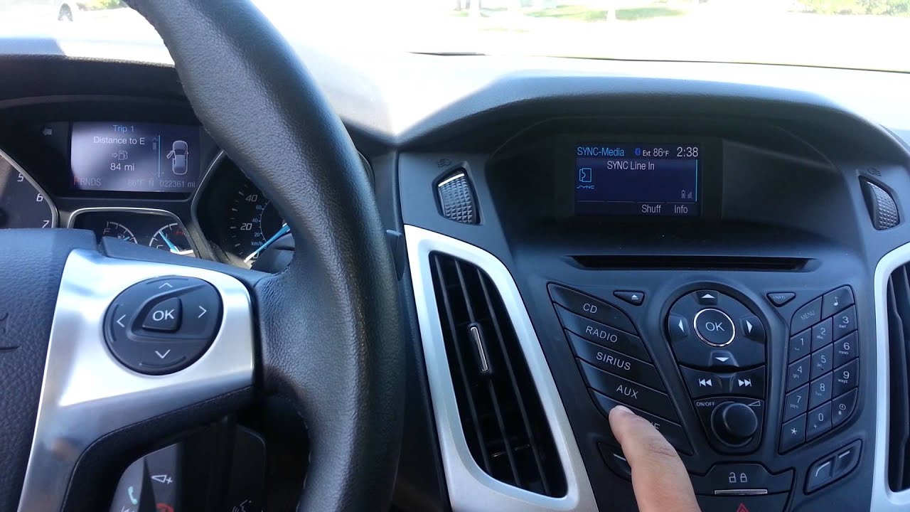 2013 Ford Focus SE Start Up/Tour - YouTube
