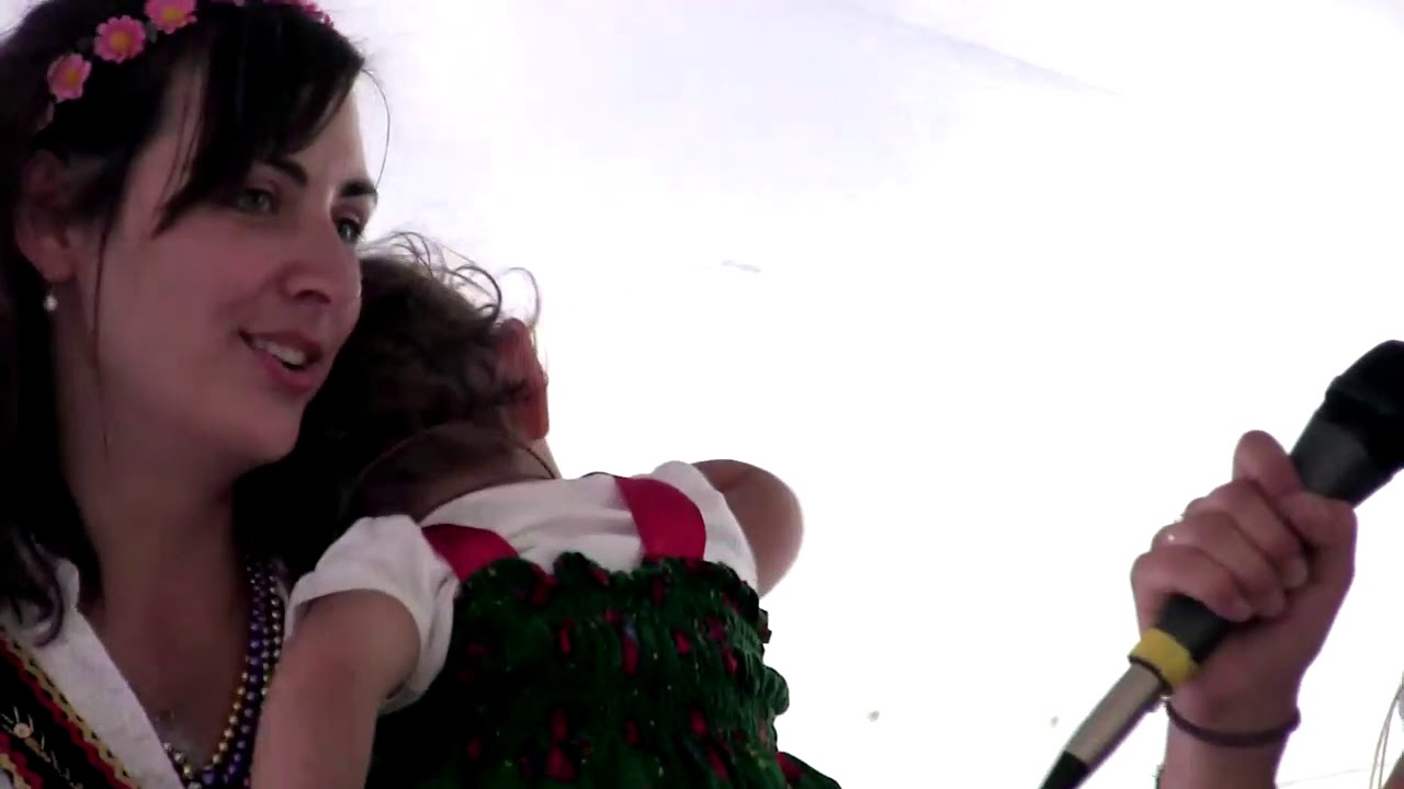 Pan Franek Zosia & The Polka Towners (2014) - Full Video - YouTube