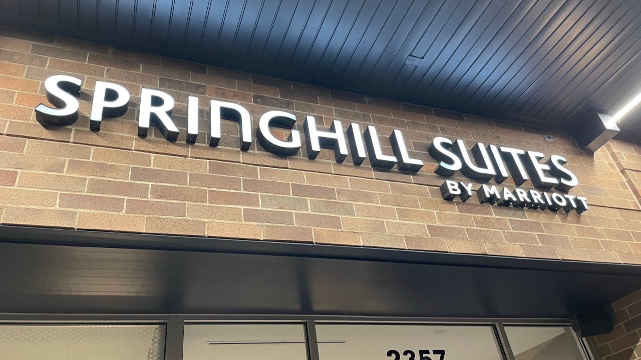 SpringHill Suite Marriott Chinatown Chicago - YouTube
