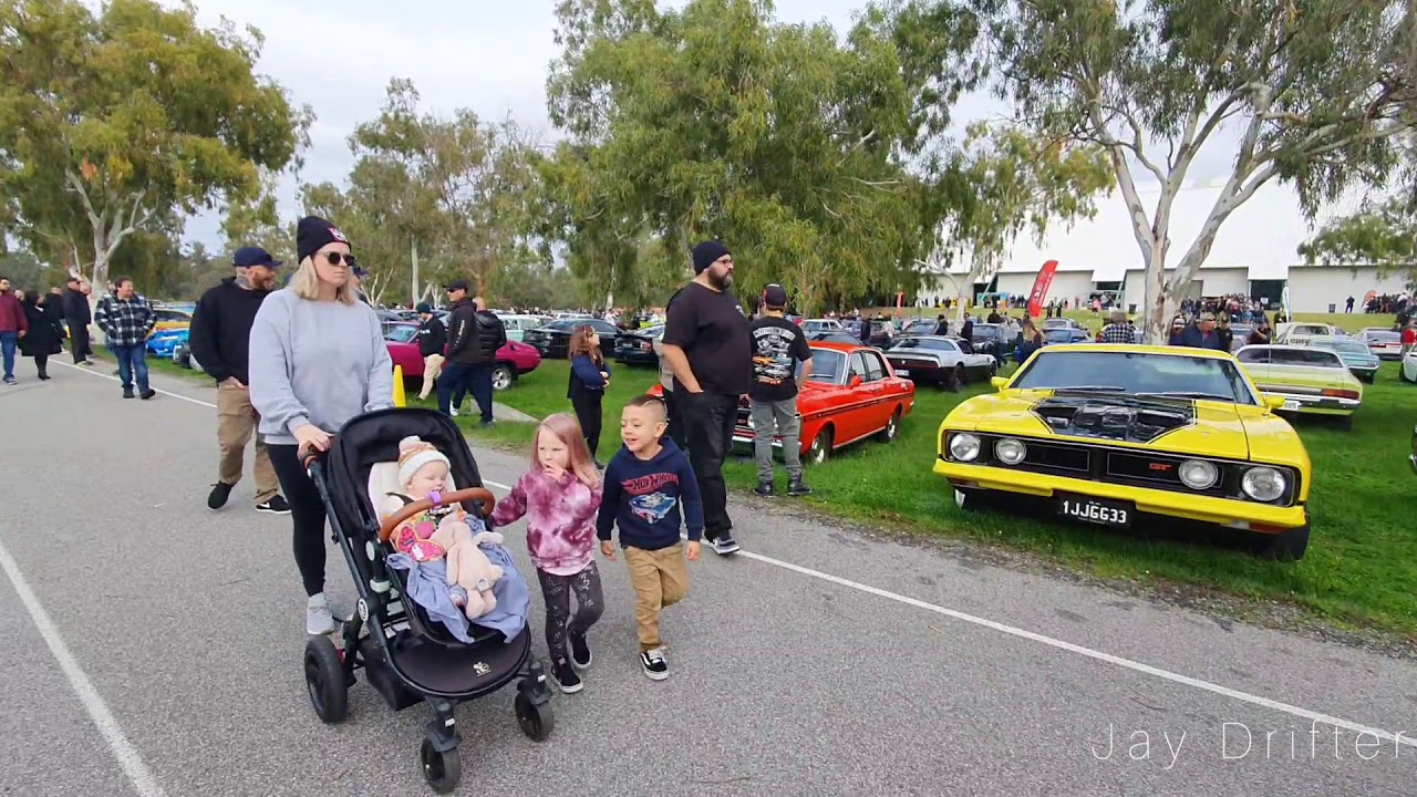 Custom Cars & Coffee Perth WA 2020 - YouTube