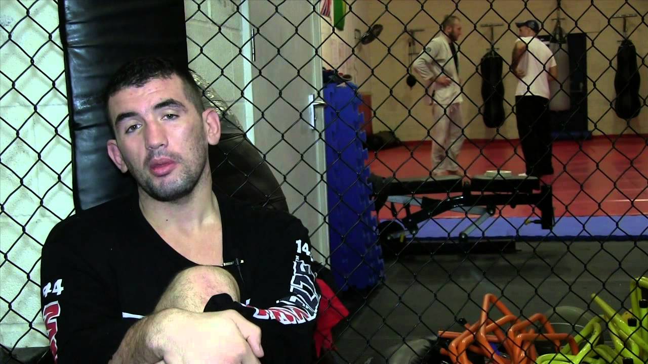 FCC 8 Pre fight interview with Alex Minogue - Middleweight Title ...