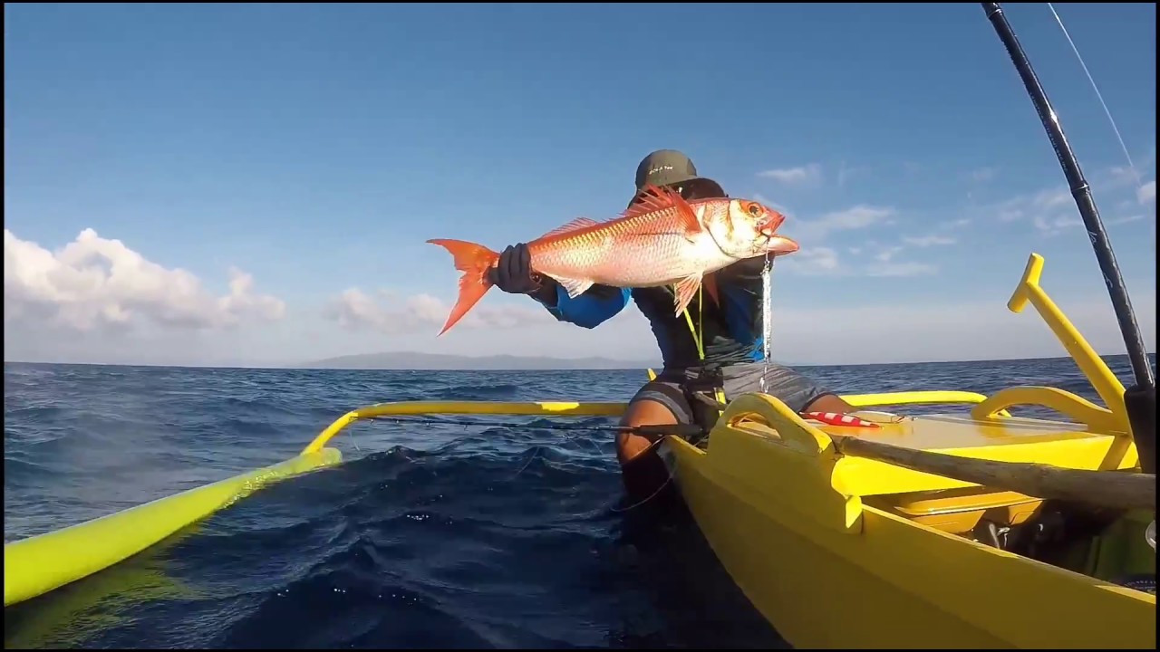 Deep liner Spy-V 300g catch ruby snapper on fast action rod - YouTube