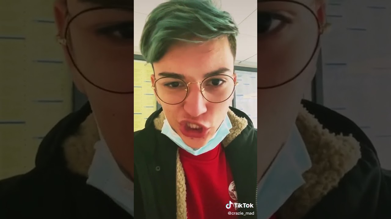 LA REAZIONE DI CAP AL VEDERE CRAZY MAD TIK TOK - YouTube