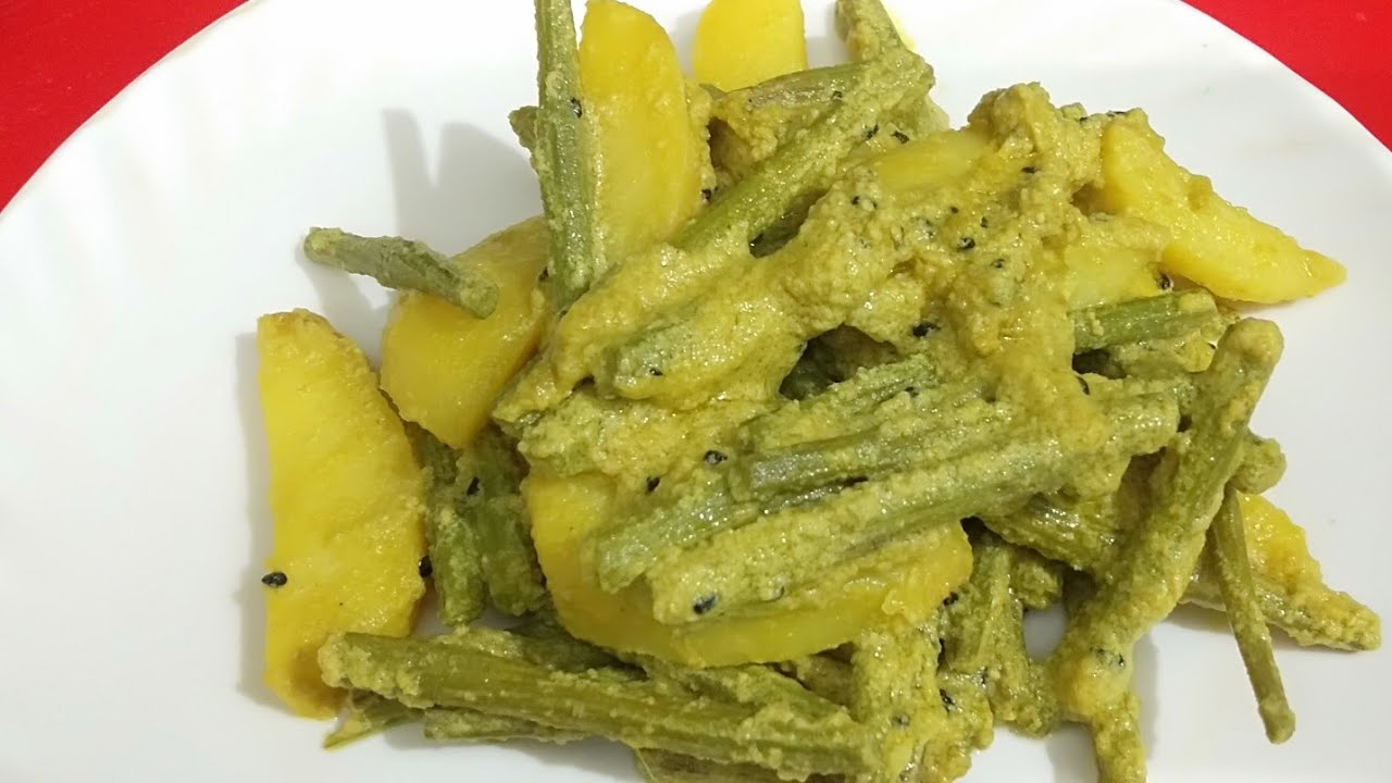 Data Aloo Posto Recipe| Sojne Data Posto| Traditional bangali Recipe ...