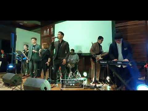 The Love Bus Band at Grand Hyatt - YouTube