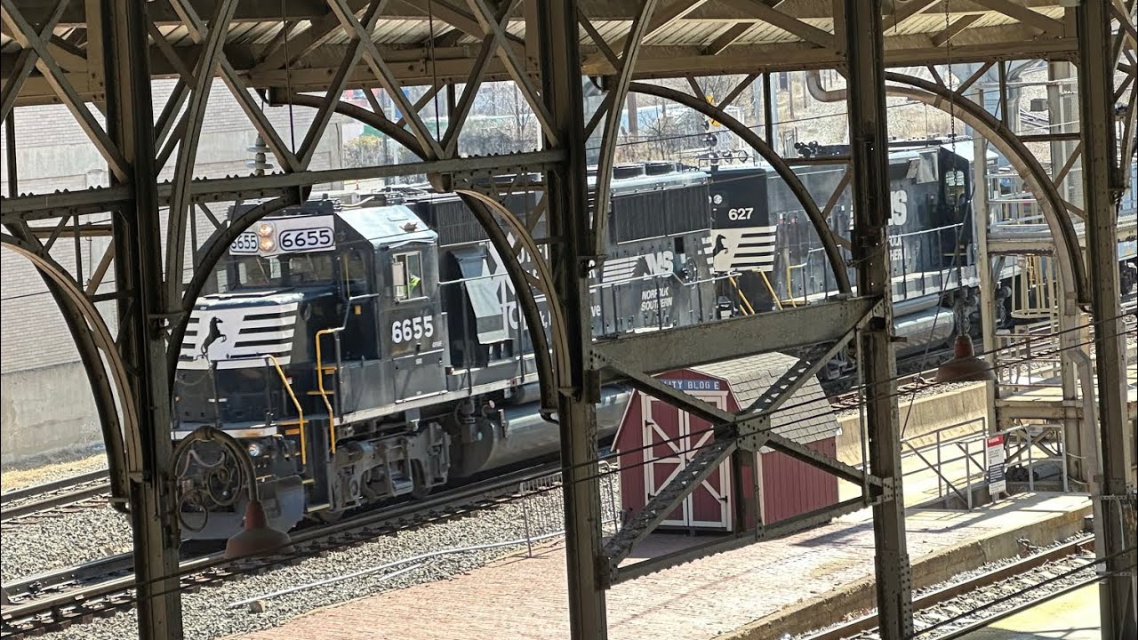Norfolk Southern power move NS Operation lifesaver 6655 leading NS 627 ...