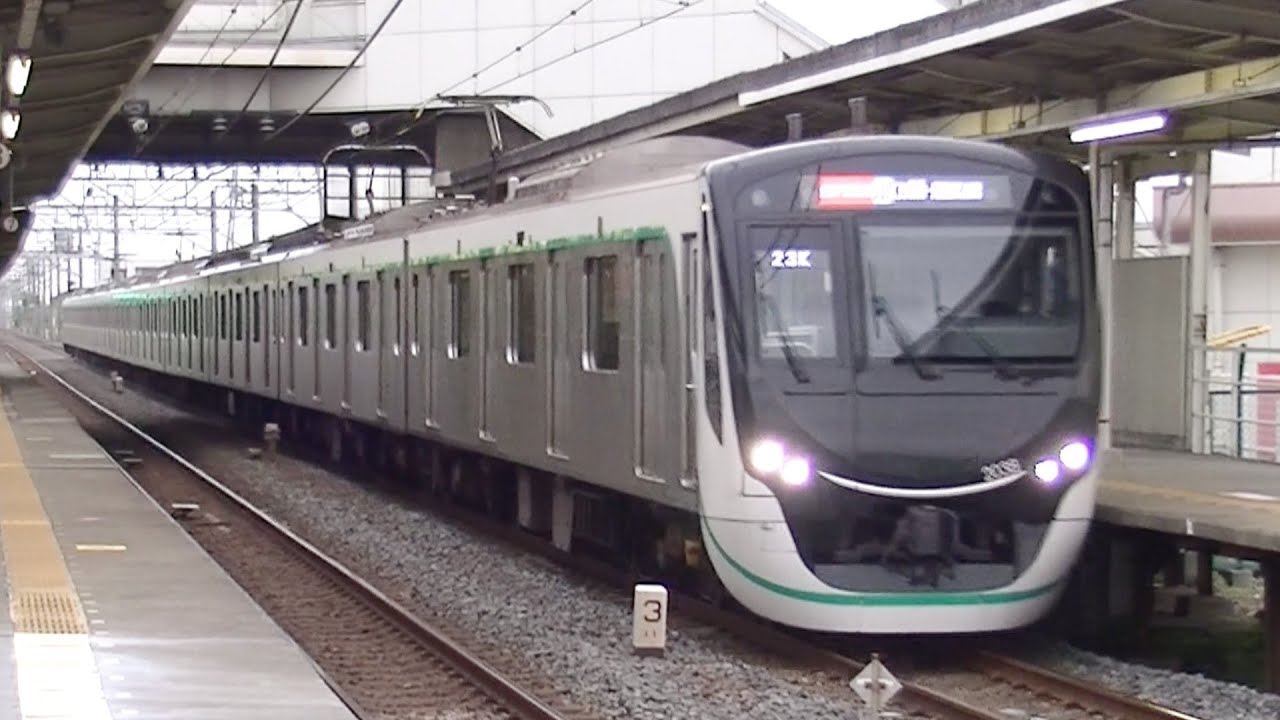 東急2020系【2138F】東武伊勢崎線姫宮駅を通過する急行「中央林間」行 #東急2020系 #東急2138F #姫宮駅 - YouTube