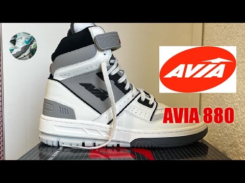 Avia 880 - YouTube