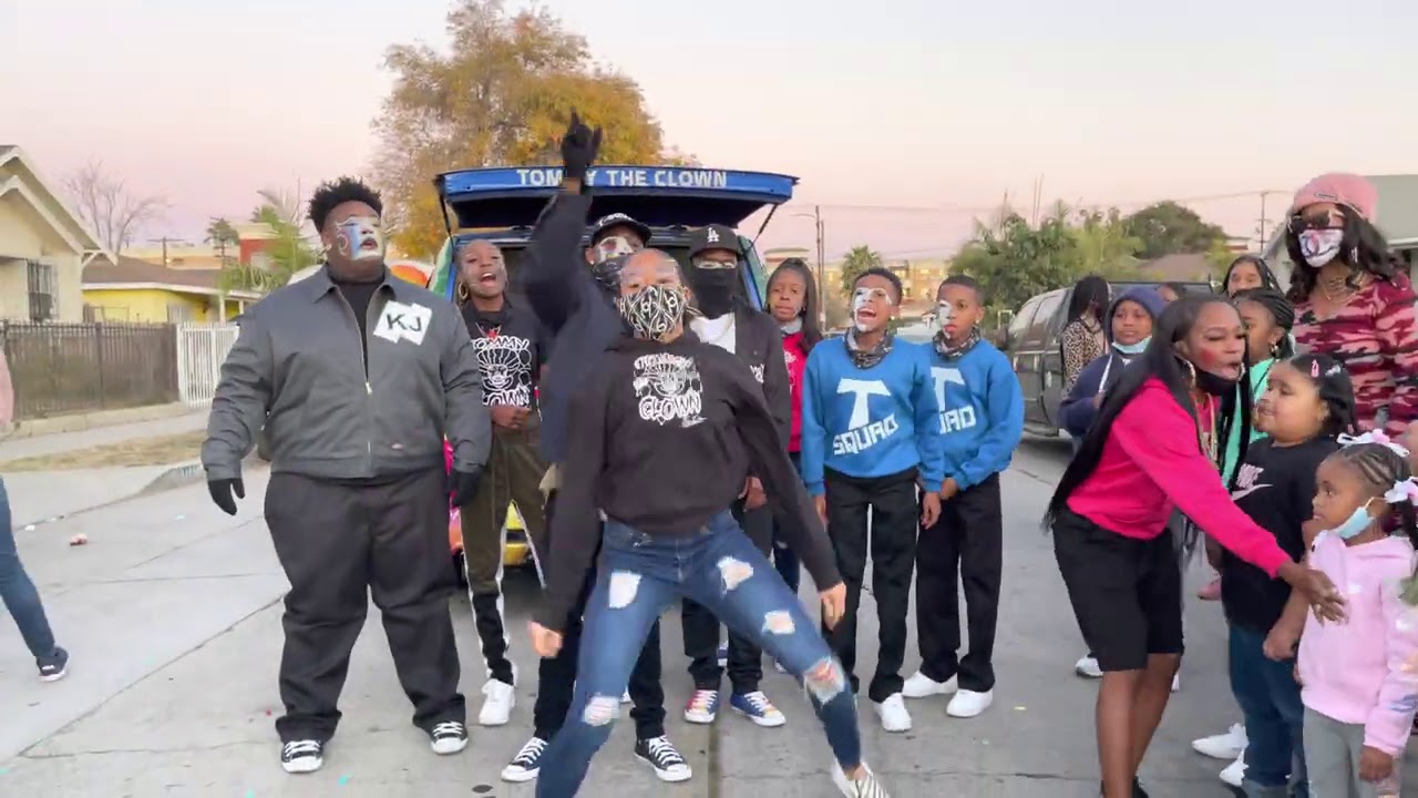 HOW FIRE BURN UP WATER WITH THESE 🔥FIREY DANCE MOVES I @TOMMYTHECLOWN ...