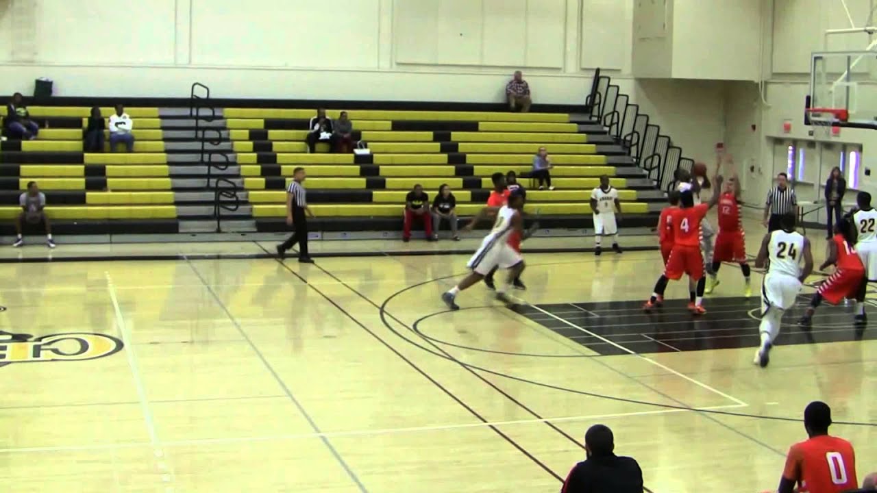 Chabot forward Drelan Tripplett tip Dunk - YouTube