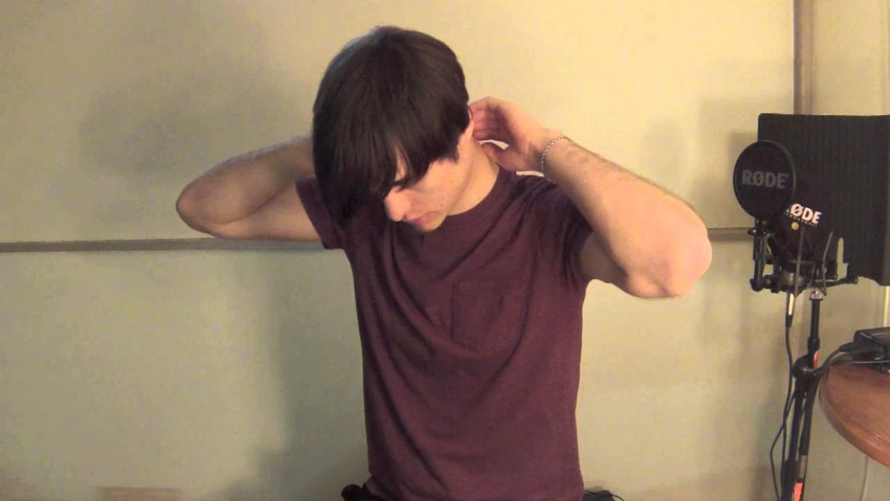 LEARN CORRECT SINGING POSTURE NOW - YouTube