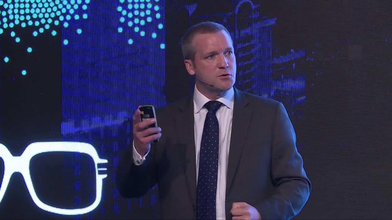 IAN SEDDON - WORLD BLOCKCHAIN FORUM DUBAI - YouTube