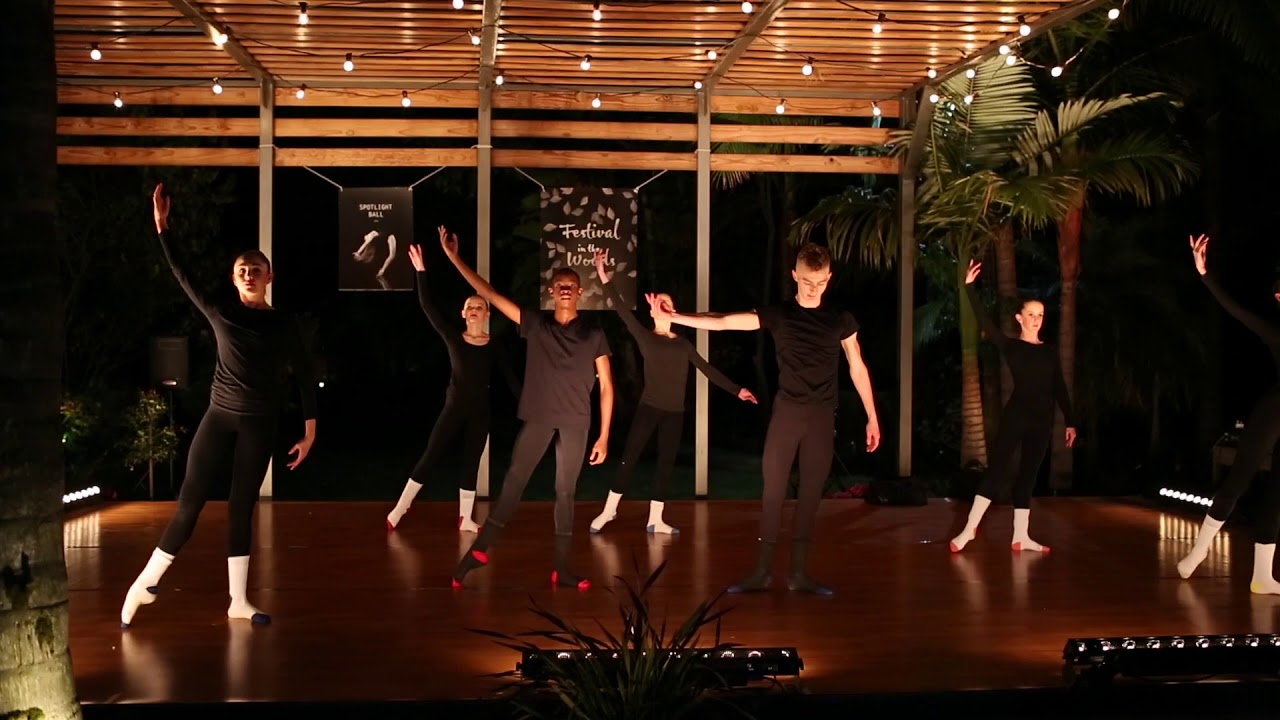 "Spotlight Ball" Performance, May 2018 - YouTube