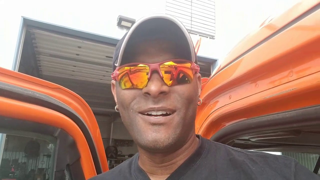 Fab Group Logistics LLC - Introducing Ultra Magnus to the fleet - YouTube