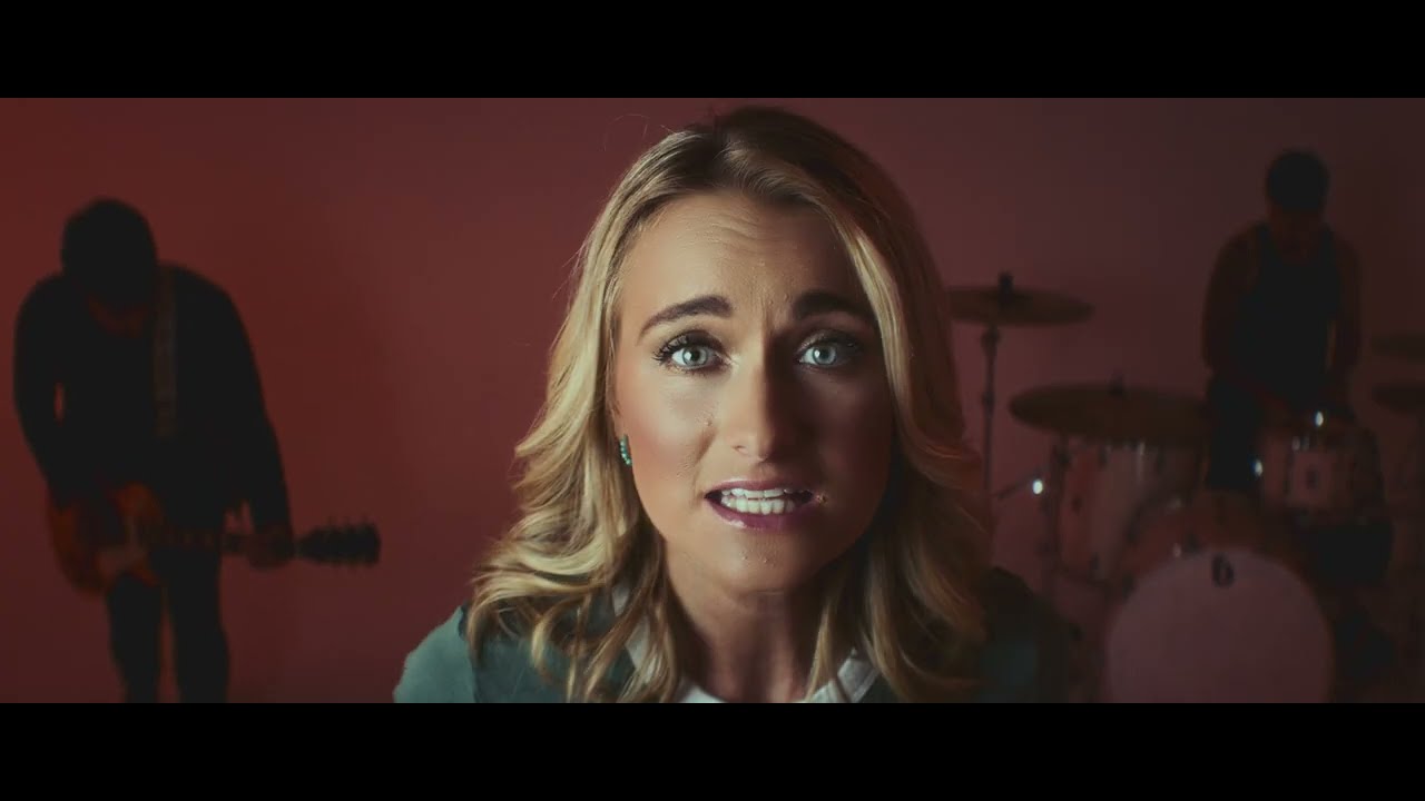 Gemma Felicity - AM I TOXIC (Official Music Video) - YouTube