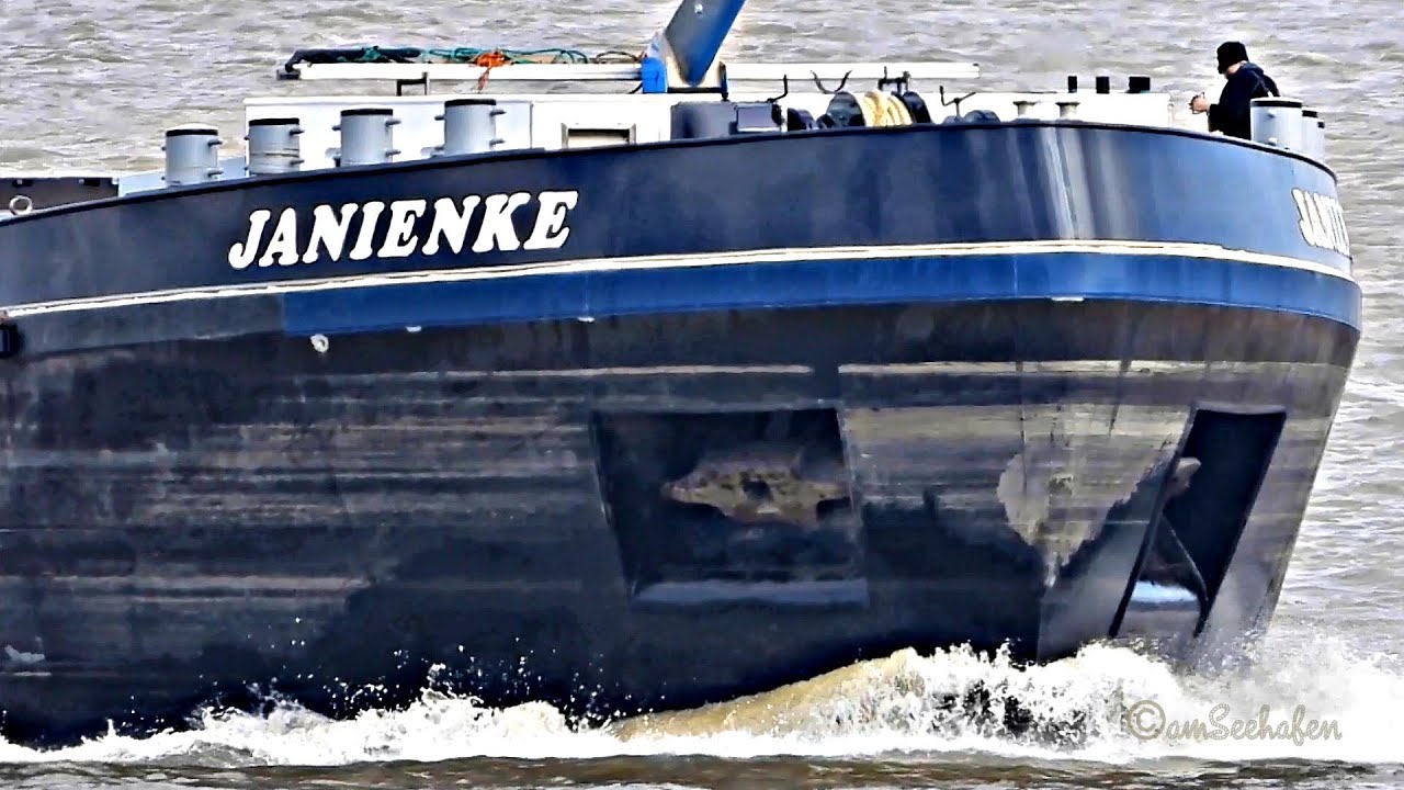 Talfahrt Binnenschiff JANIENKE PF5822 MMSI 244650899 Emden riverbarge ...