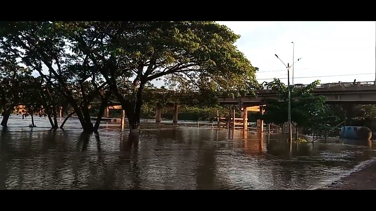 Forte Aguaceiro c/Temporais no Rio Jaru-EM JARU-RO:HENOS SANTOS - YouTube