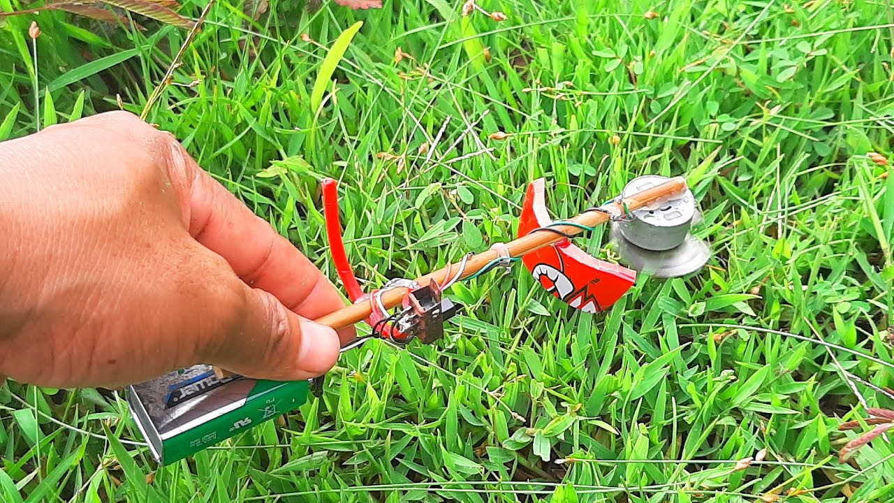 How to Make a Lawn Mower With Razor - DC Motor Grass Cutter at Home ...