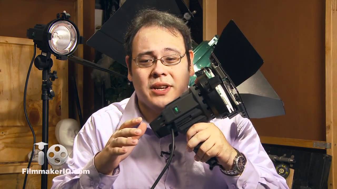 Impact Qualite 300 Lighting Kits: FilmmakerIQ.com Exclusive Review ...