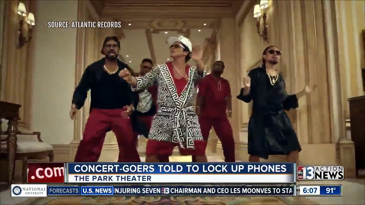 Bruno Mars fans had to lock up their phones at concert - YouTube