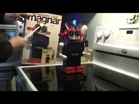 Vintage 1971 MAGNAR the Magnatrol Robot. sold by Gakken made in Japan ...
