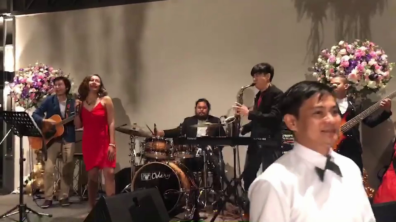 i will survive/can't take my eyes cover by Middleman studio - YouTube