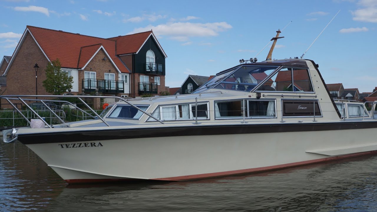 Freeman 33 'Tezzera' - Walk Through Tour - 1979 Sport Model - YouTube