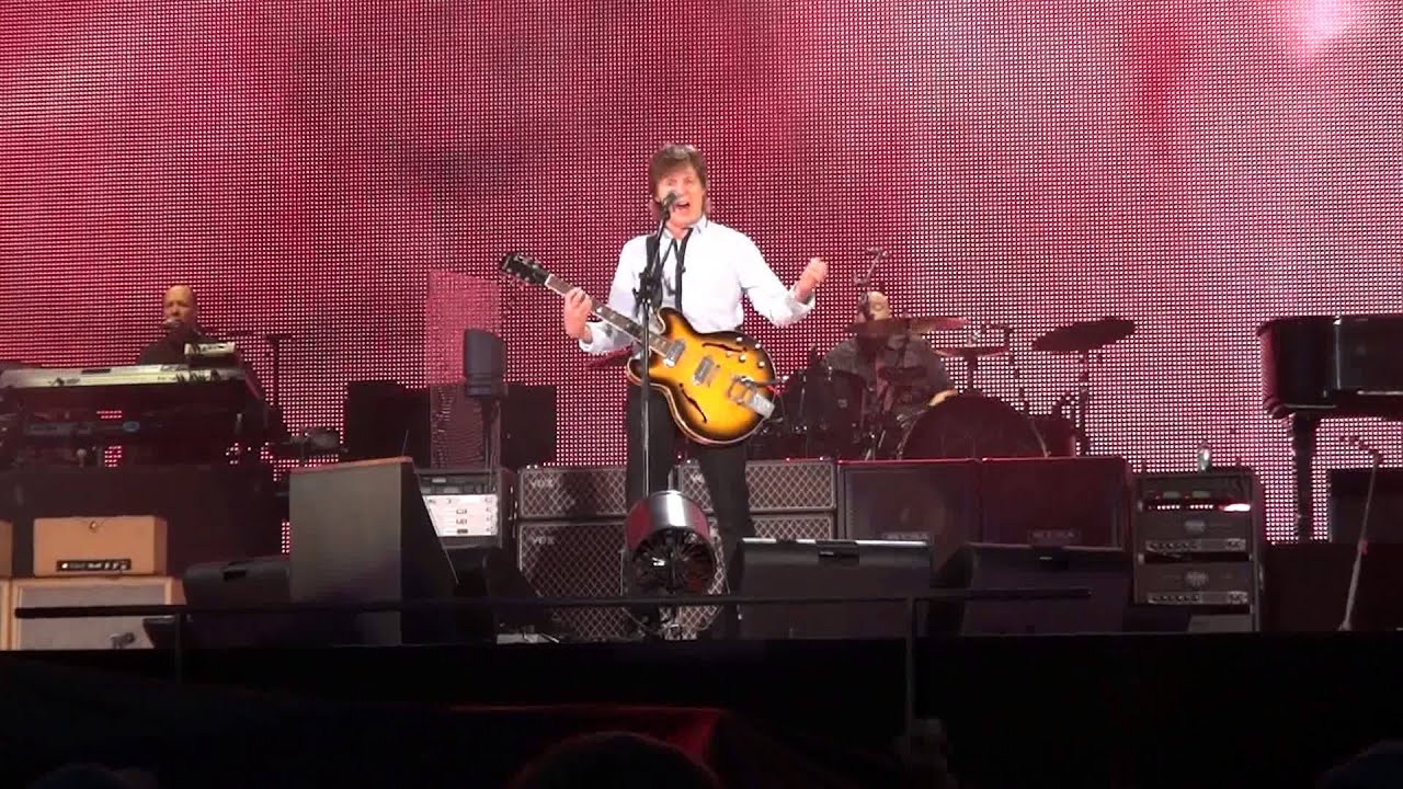 Paul McCartney - Paperback Writer - YouTube