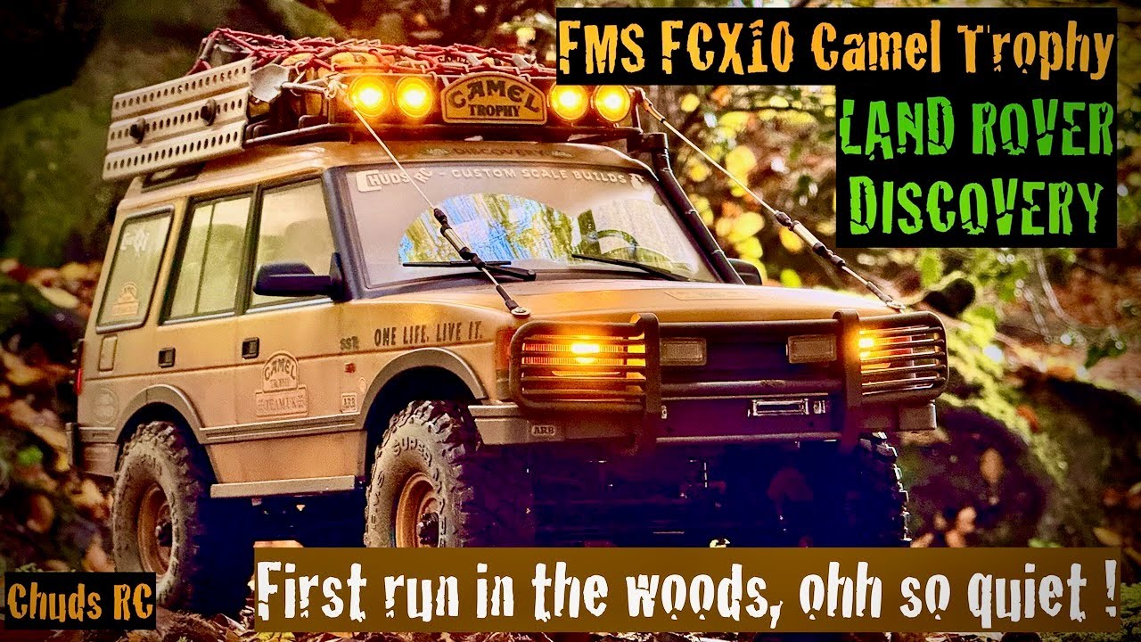FMS FCX10 Discovery Camel Trophy, very quiet first run in the woods ...