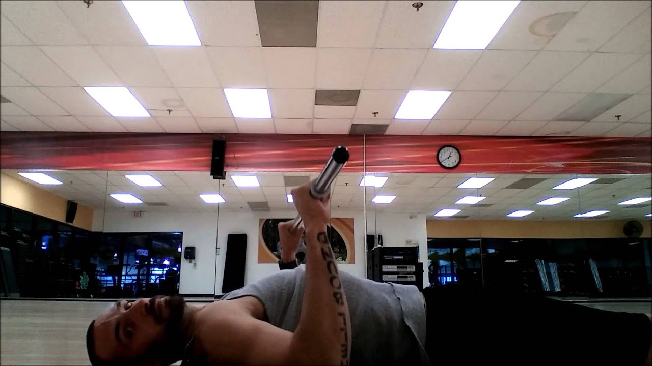 Increase your bench press and eliminate wrist pain - YouTube