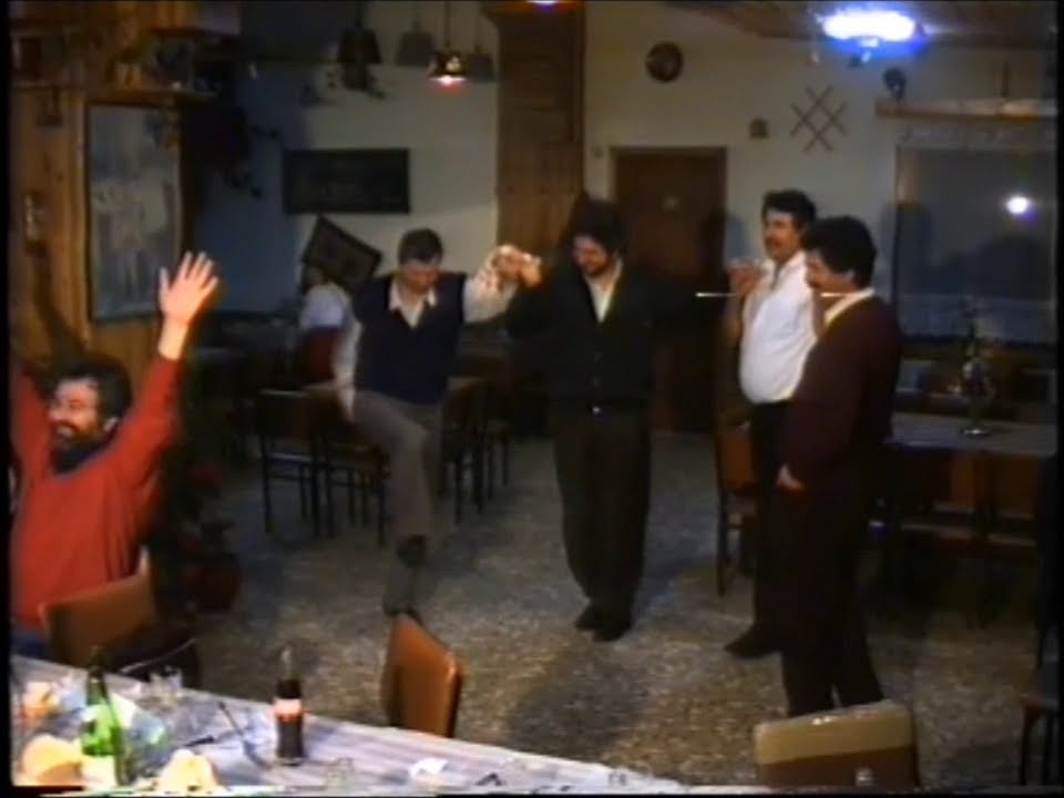 ΚΟΒΩ ΜΙΑ ΚΛΑΡΑ-ΓΛΕΝΤΙ ΜΕ ΠΡΩΤΑ ΞΑΔΕΡΦΙΑ-1991-8ο - YouTube