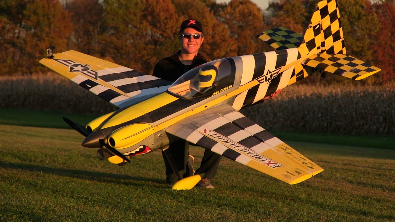 Extreme Flight 104" MXS Powered by DA-150L - YouTube