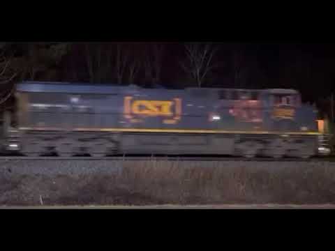 CSX 3242 3rd Gen K5HL Horn - YouTube
