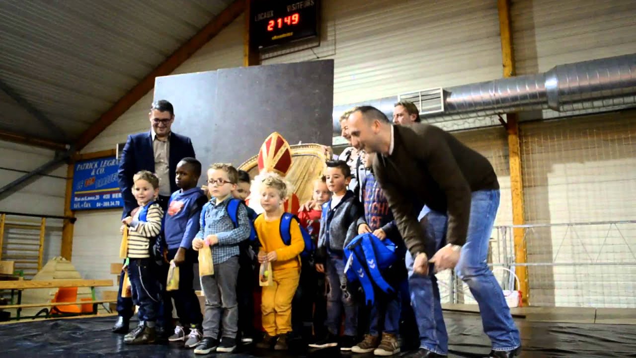 La Saint Nicolas au FC Trooz - YouTube